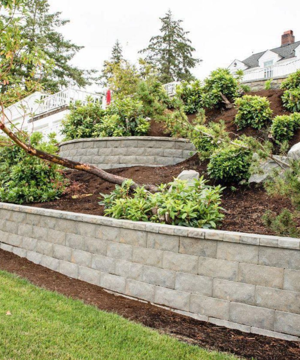 #1 Durable Retaining Wall Services | Eli's Paver Patios